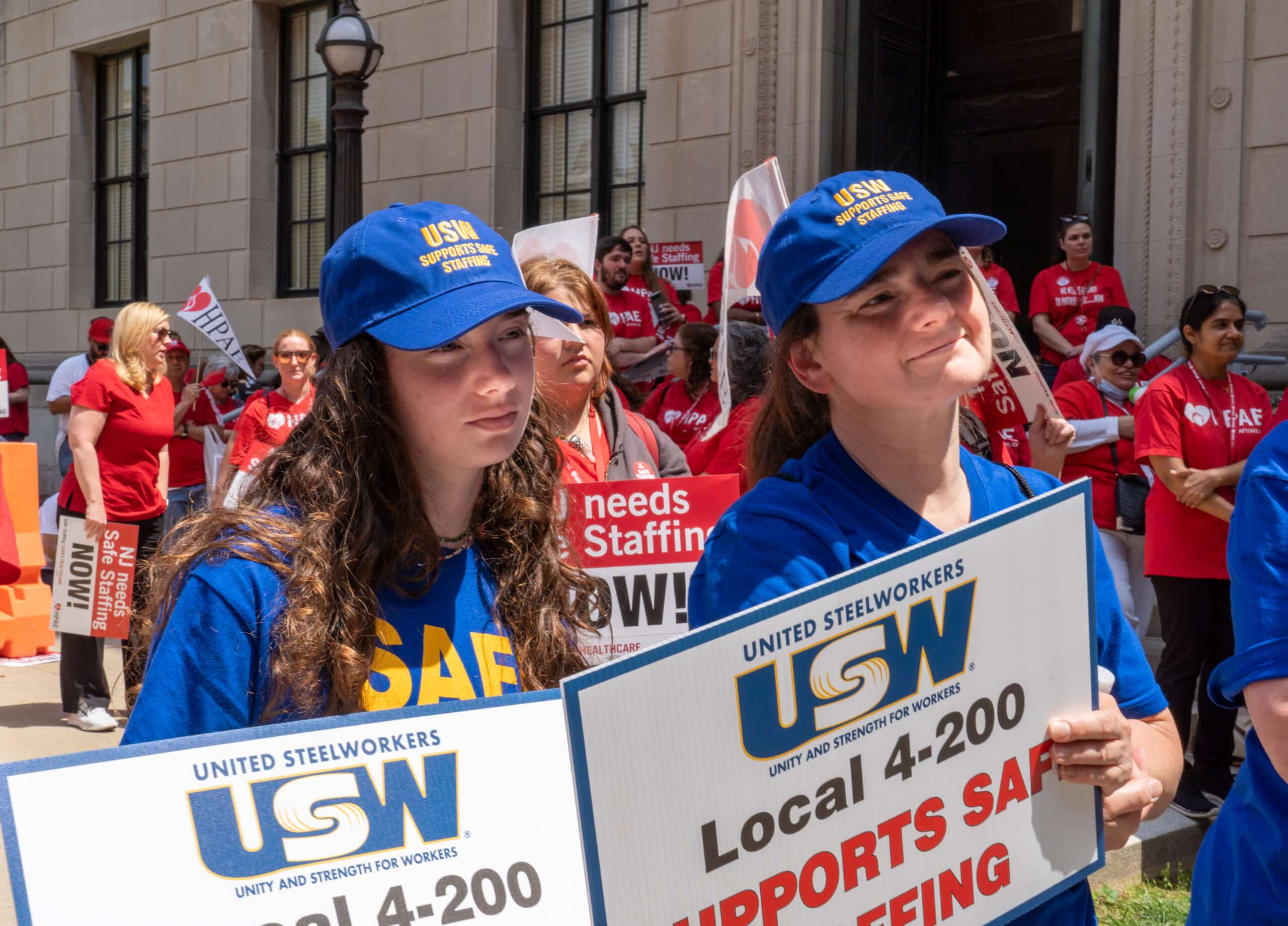 USW Local 4-200 Begins ULP Strike at Robert Wood Johnson New Brunswick ...